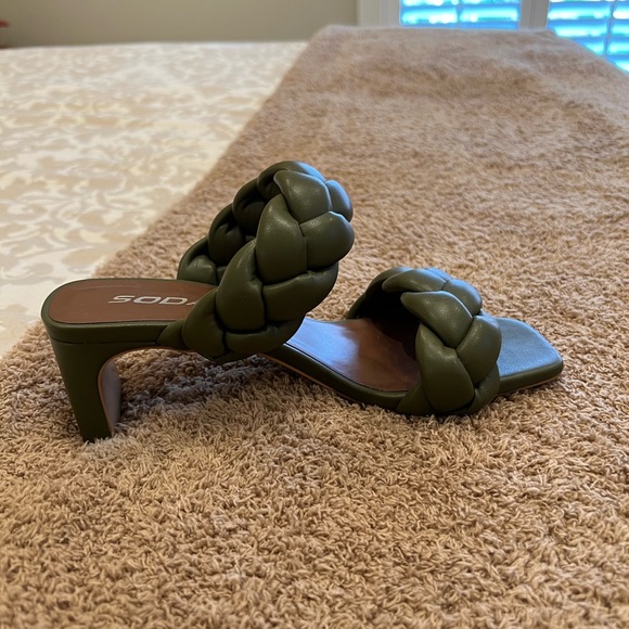 Soda | Shoes | Soda Brand Summer Sandal In Olive Green | Poshmark